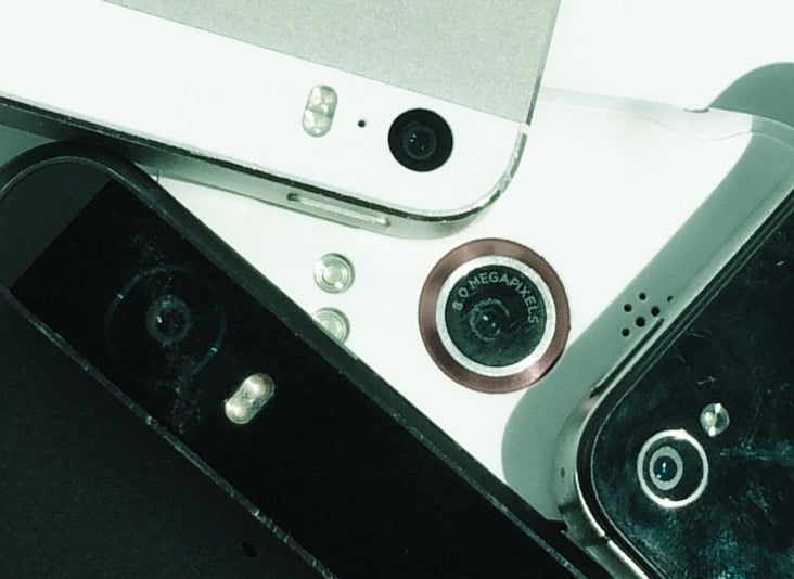 8 Creative Uses for Your Cell Phone Camera